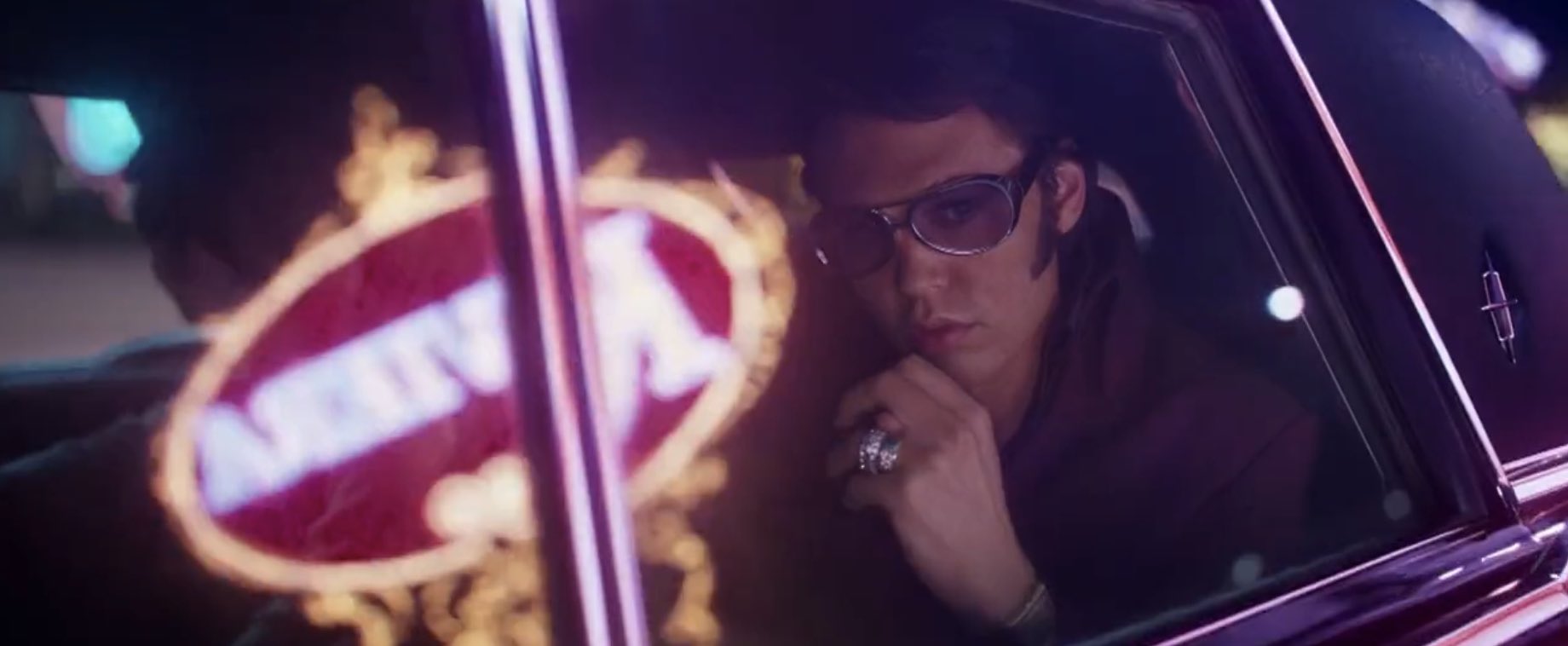 First Look At Baz Luhrmann’s ELVIS Biopic, Co-Starring Tom Hanks (VIDEO ...
